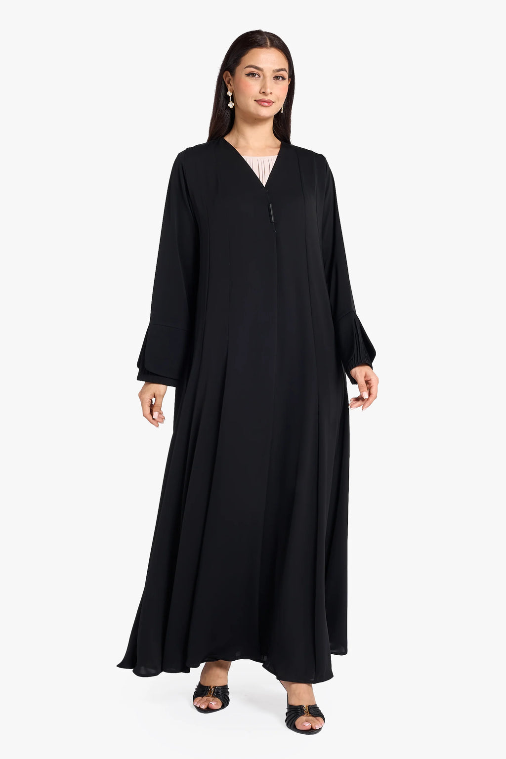 Louzan Abaya Crafted In Nida Fabric With Flaterring Princess-Line Silh – Louzan Fashion